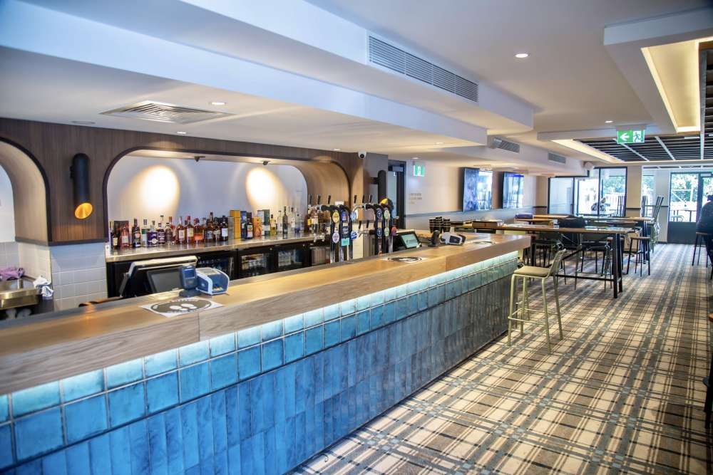 Gallery - Brand New Venue Showcase - Mermaid Beach Tavern